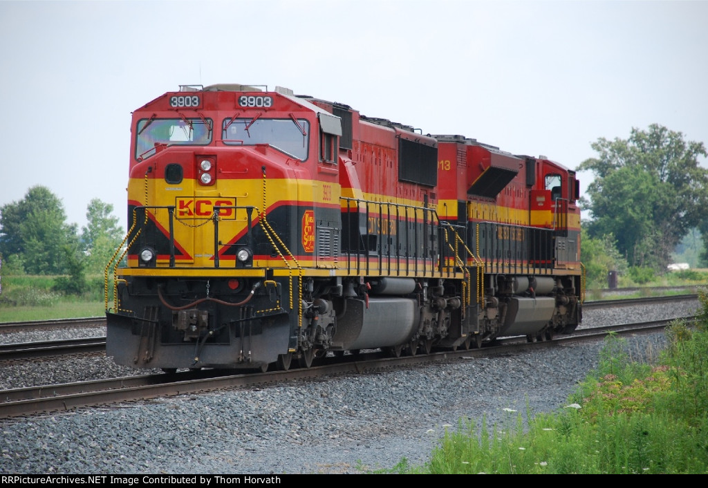 KCS 3903 sits idle near the Pole Lane grade crossing